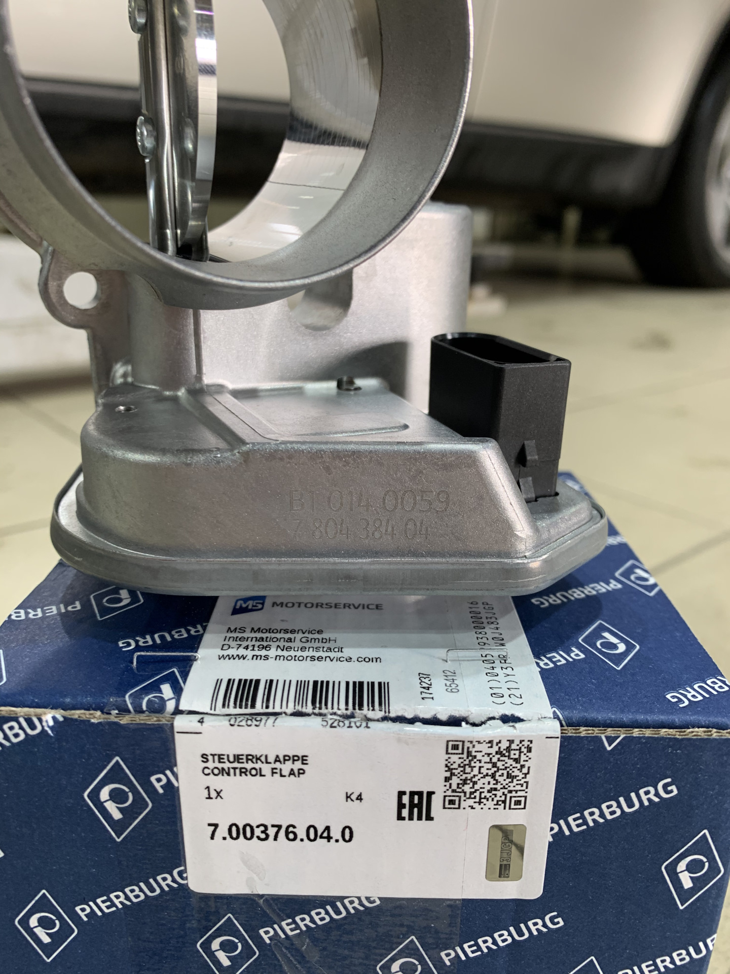 №12 Дроссельная заслонка m57 и st1 — BMW X6 (E71/E72), 3 л, 2009 года ...