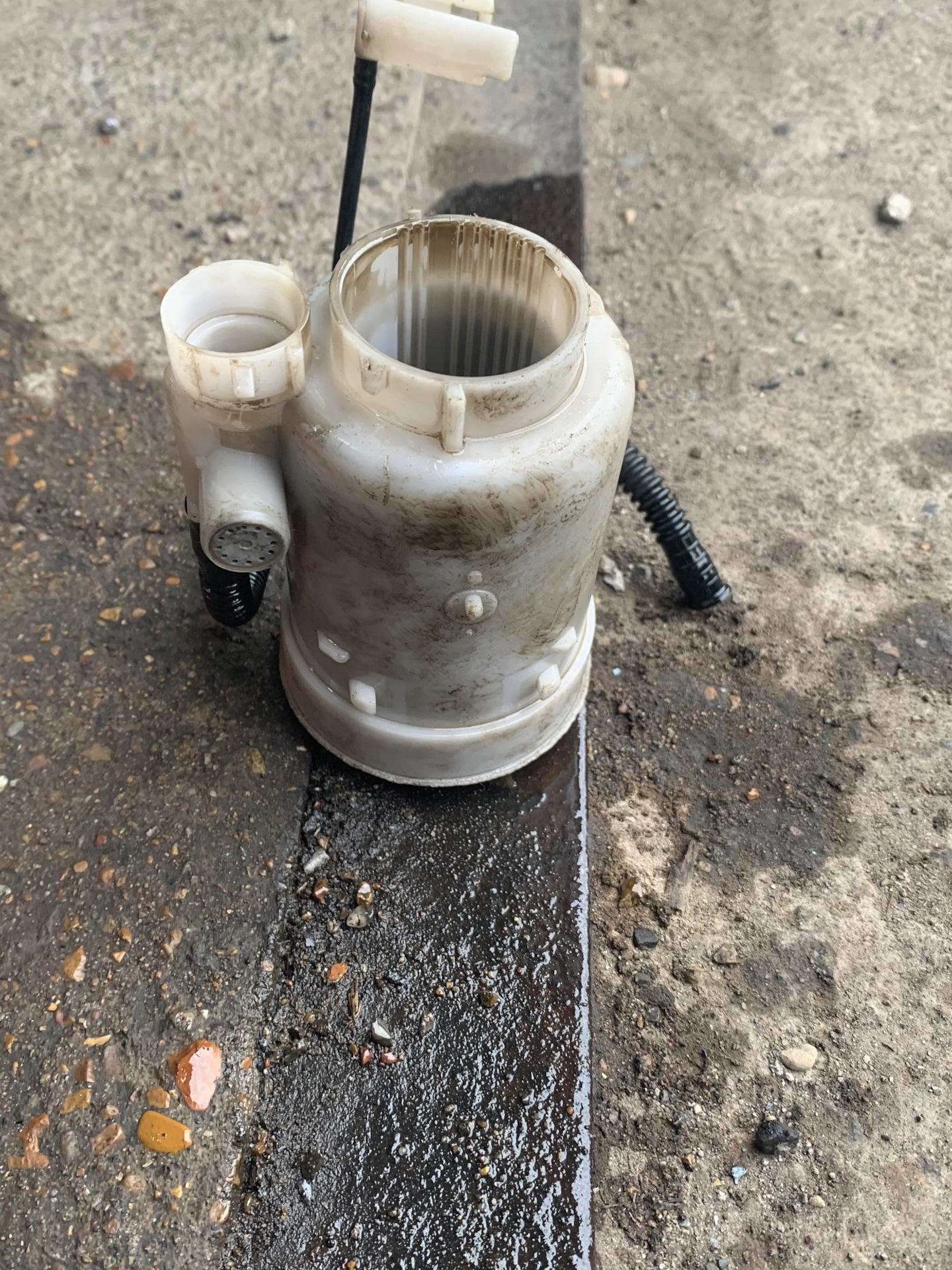 Топливный фильтр и насос — Mitsubishi Lancer X, 2 л, 2007 года | визит на сервис | DRIVE2