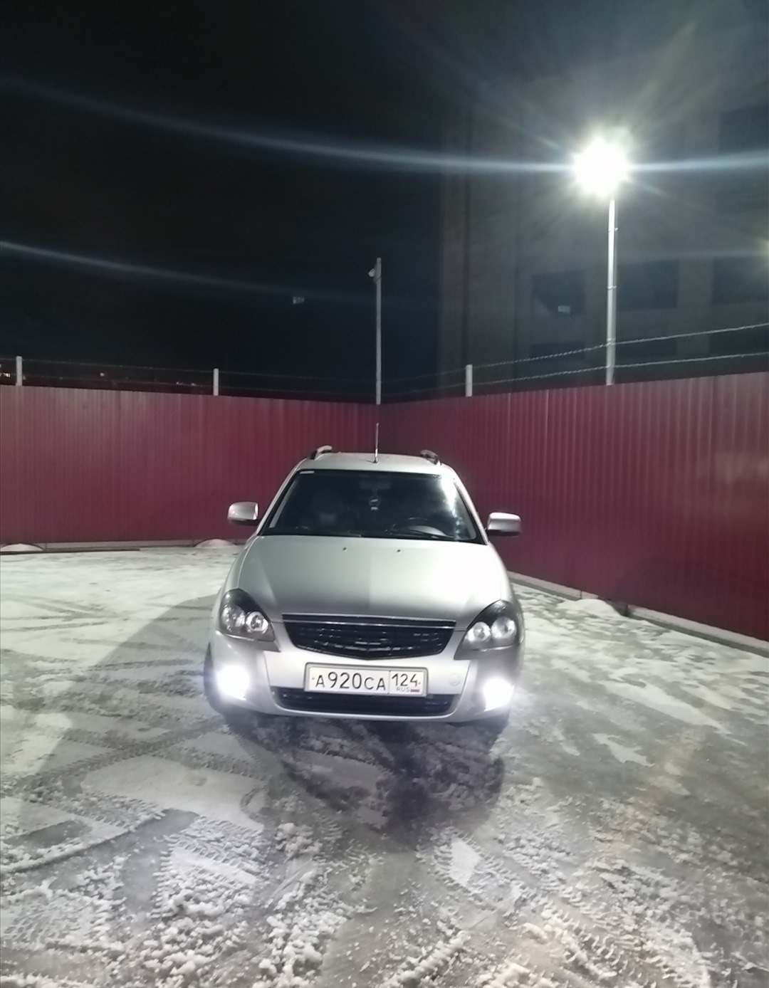 Установка светодиодных 2ух режимных туманок — Lada Приора универсал, 1 ...