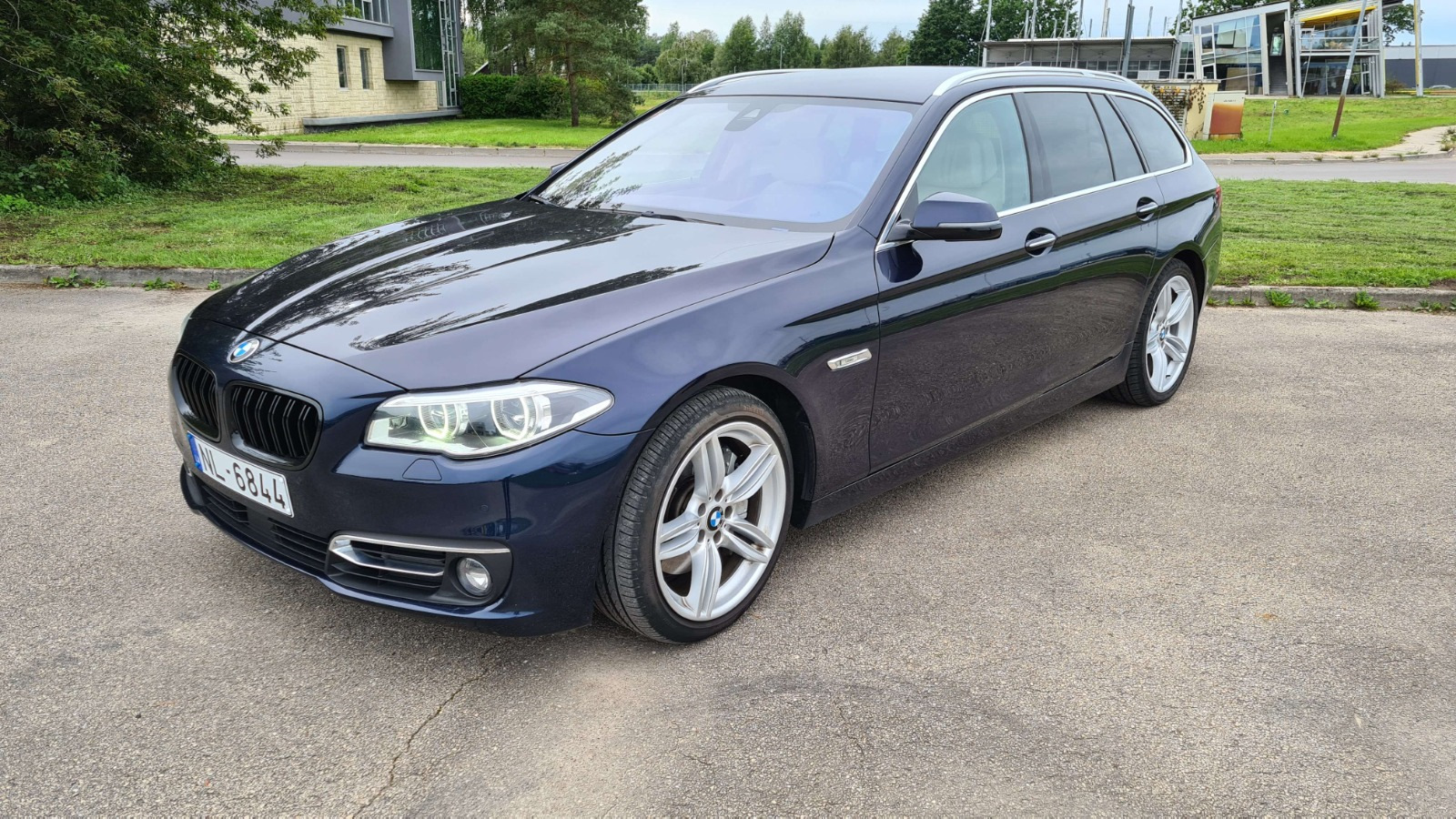 BMW 5 series (F10) 3.0 дизельный 2013 | F11 530D LCI на DRIVE2