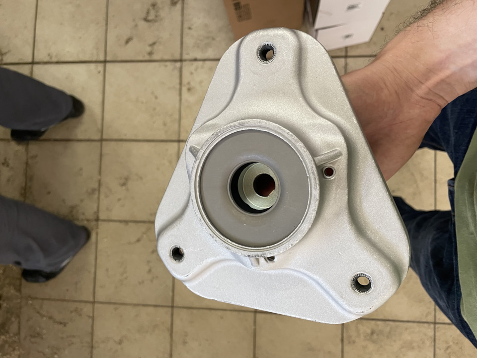 передняя подвеска — Mercedes-Benz E-Class Estate (S212), 2,2 л, 2010 ...