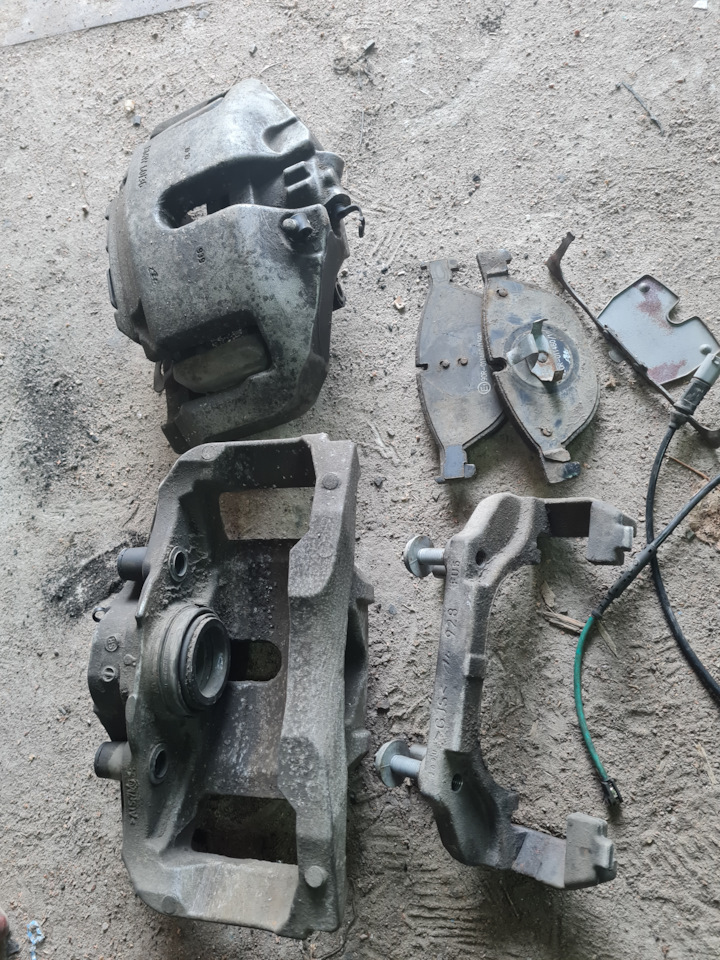 34116786818 Корпус суппорта тормозного механизма П BMW | Запчасти на DRIVE2