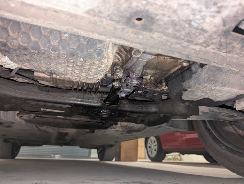 Защита двигателя — Volkswagen Tiguan Allspace, 2 л, 2019 года ...