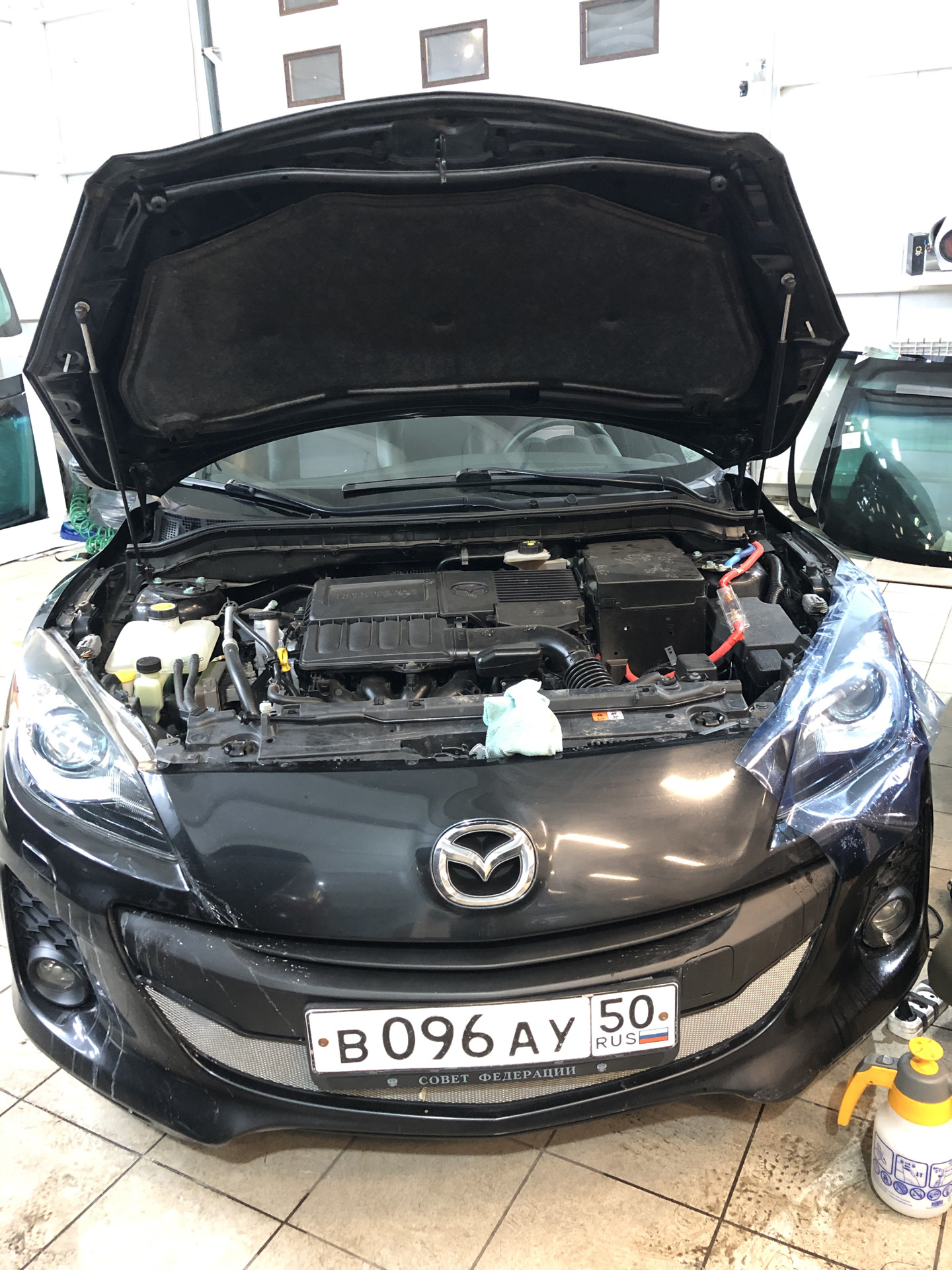 Mazda MPV II 3.0 бензиновый 2004 | 3,0 на DRIVE2