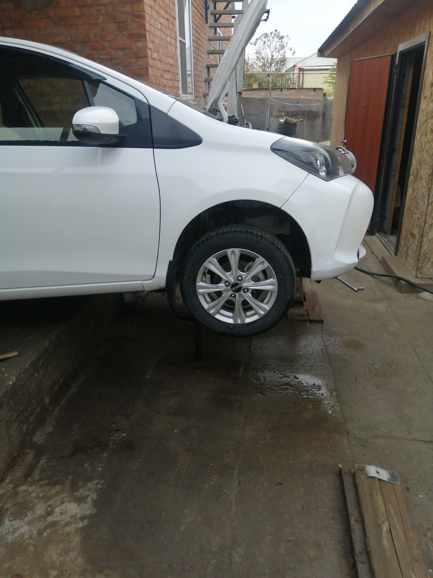 замена втулок стабилизатора тойота витц 130 KSP. — Toyota Vitz (130), 1 ...
