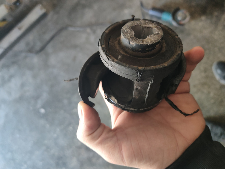 Рычаг A2123302811 — Mercedes-Benz E-Class (W212), 1,8 л, 2012 года ...