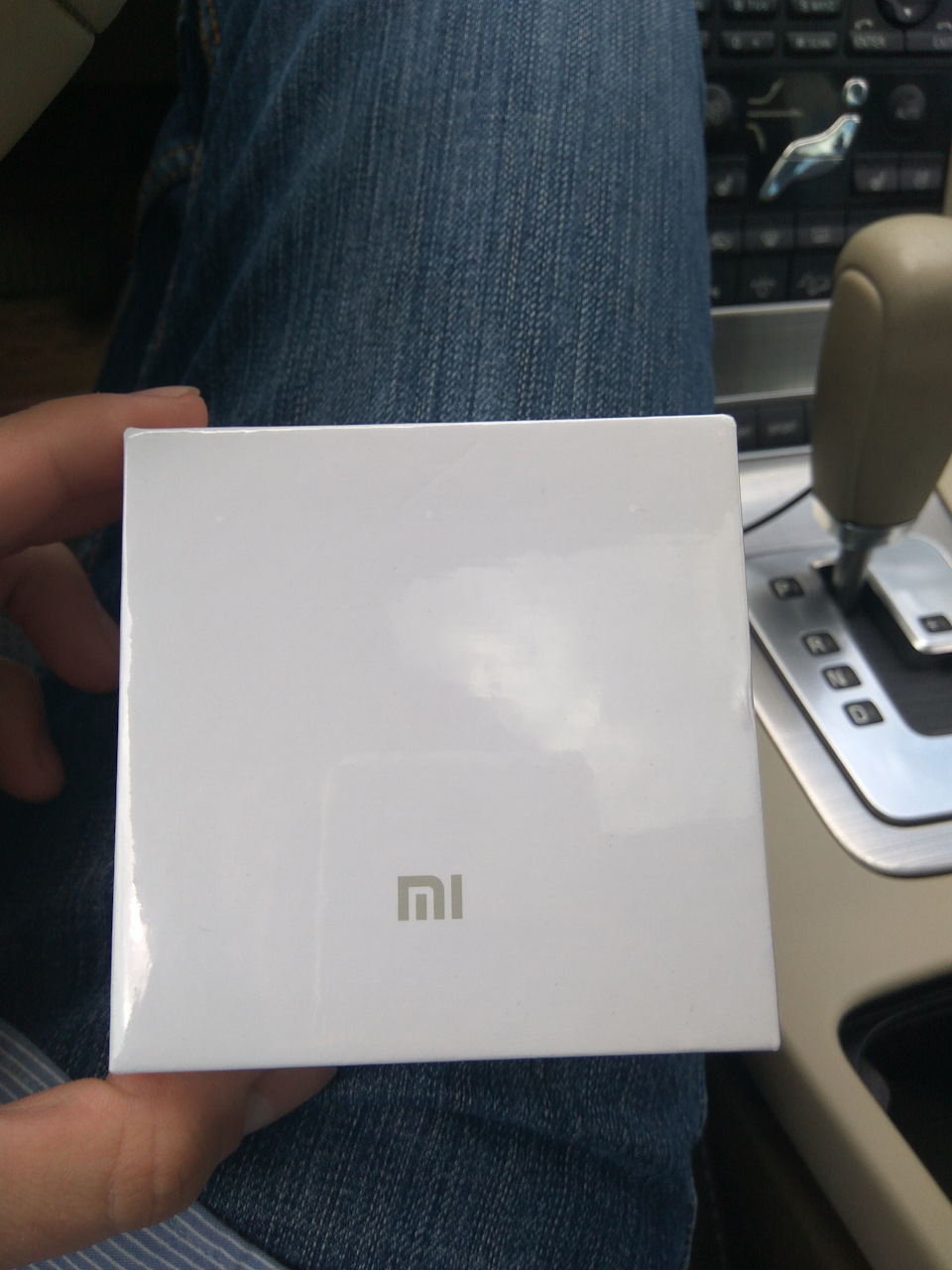 Зарядник для телефона от Xiaomi — Volvo XC70 III, 2,4 л, 2008 года ...