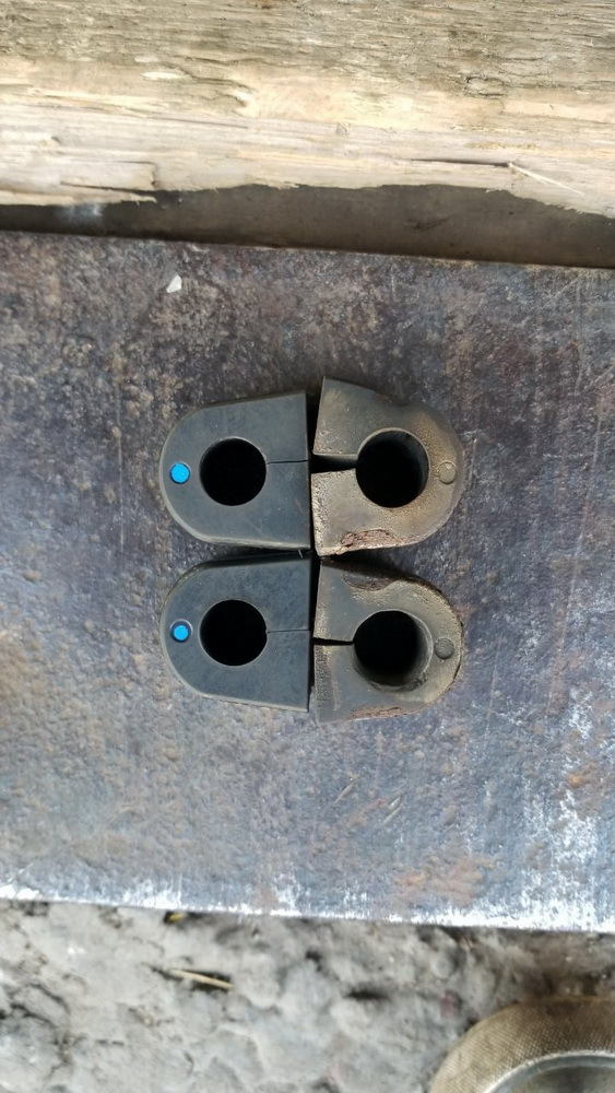 Замена стоек и втулок стабилизаторов. — Subaru Forester (SG), 2 л, 2007 ...