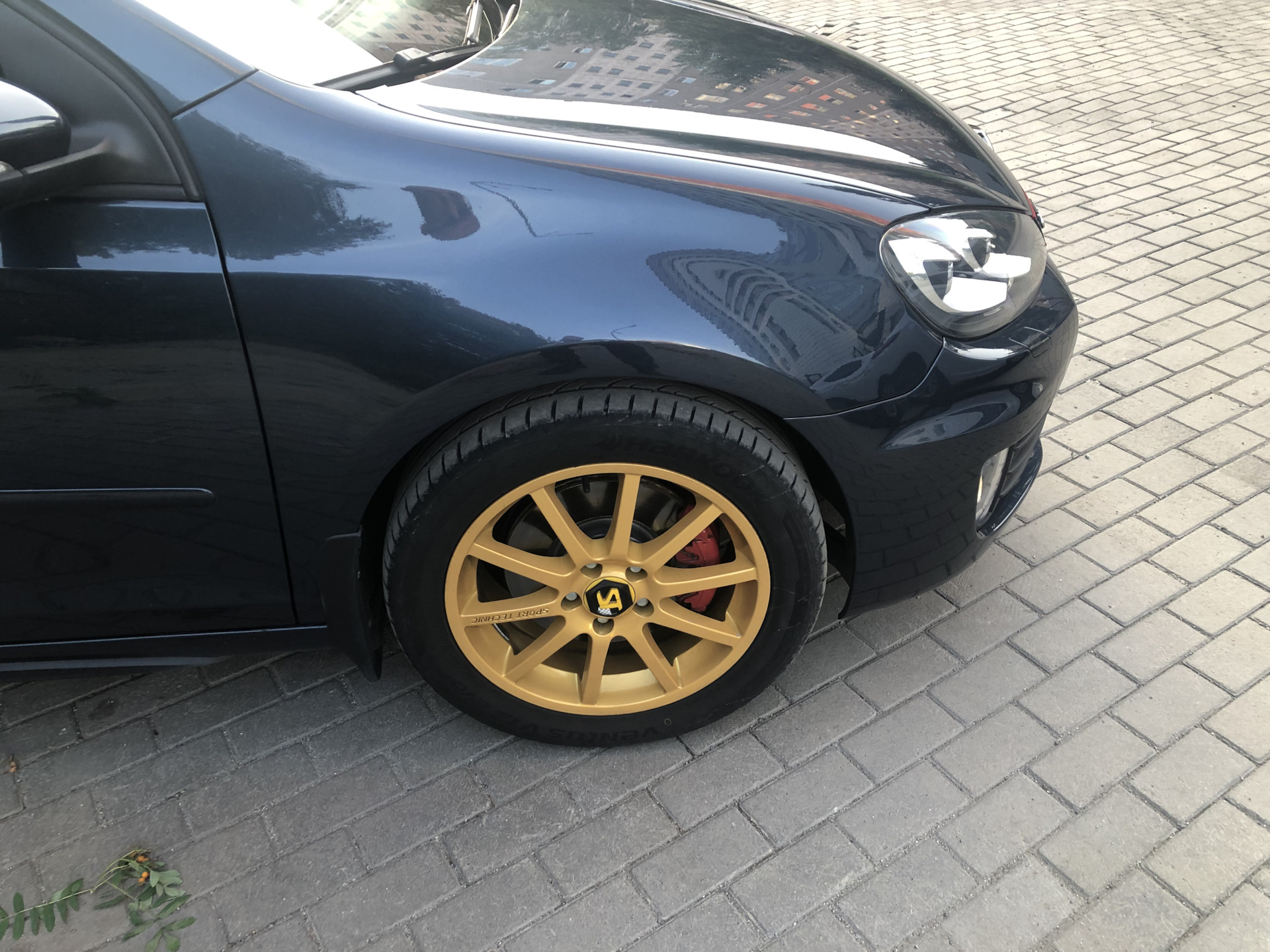 №42. Неприятность — Volkswagen Golf GTI Mk6, 2 л, 2011 года | ДТП | DRIVE2