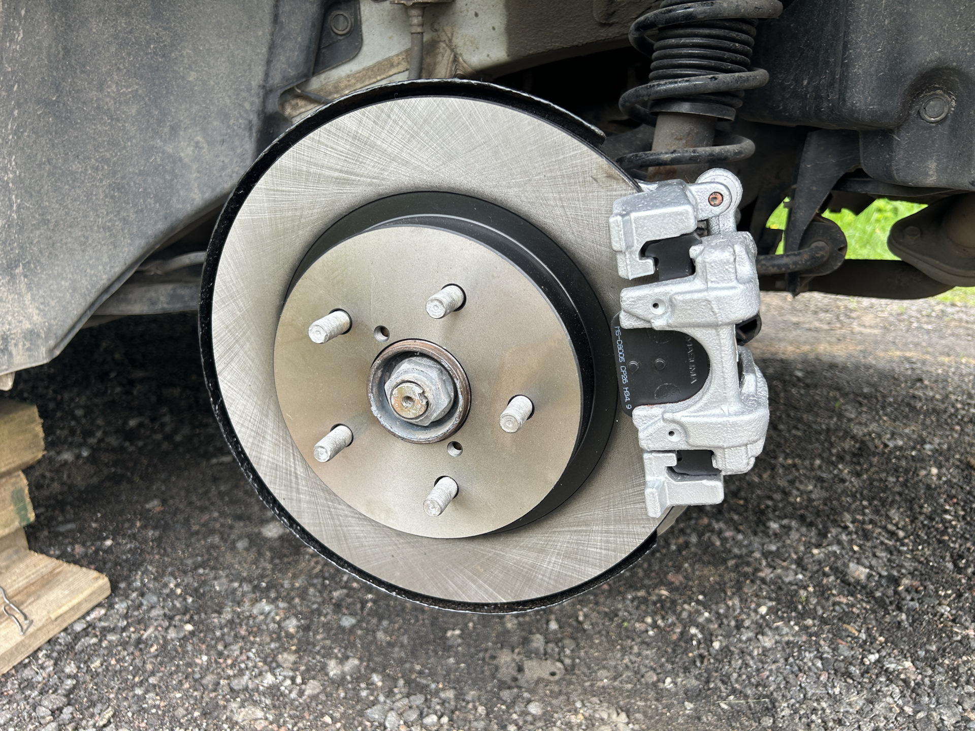 Замена тормозных дисков и колодок. — Subaru Legacy (BN/BS), 2,5 л, 2016 года | своими руками ...