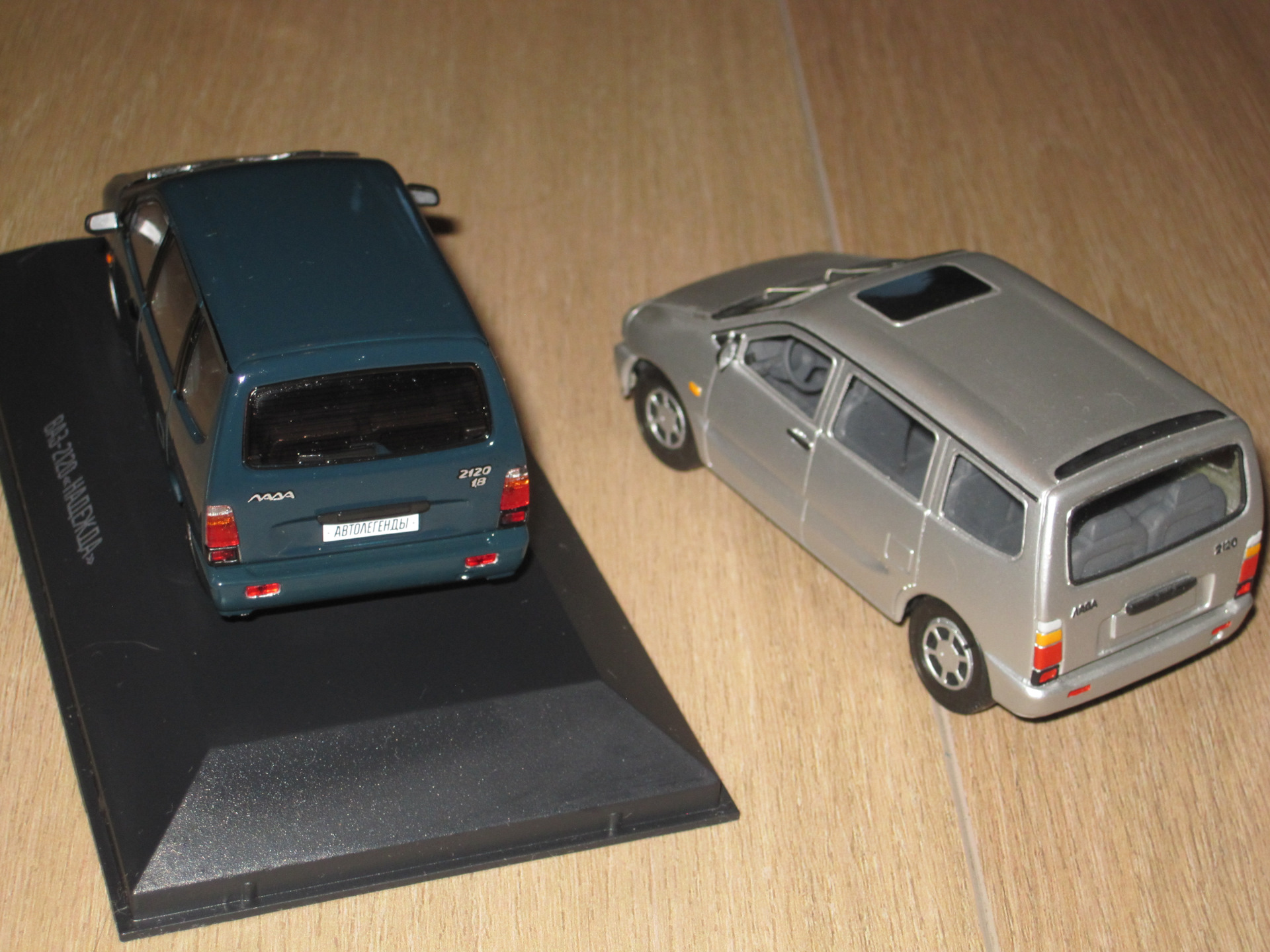 Модельки ВАЗ-2120 "Надежда" 1:43 — Lada 2120 Надежда, 1,8 л, 2005 года ...