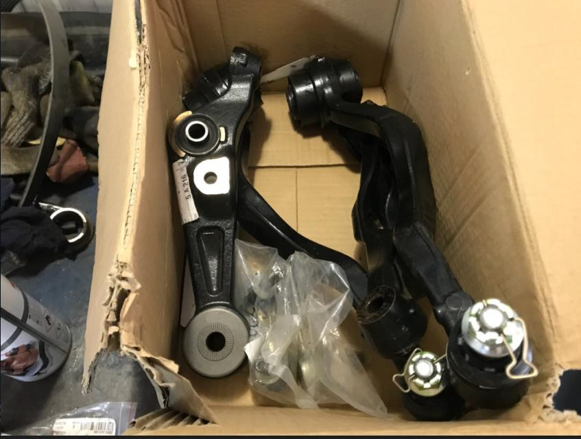 Замена передней ходовки — Lexus LS (USF40/41), 4,6 л, 2011 года | визит ...