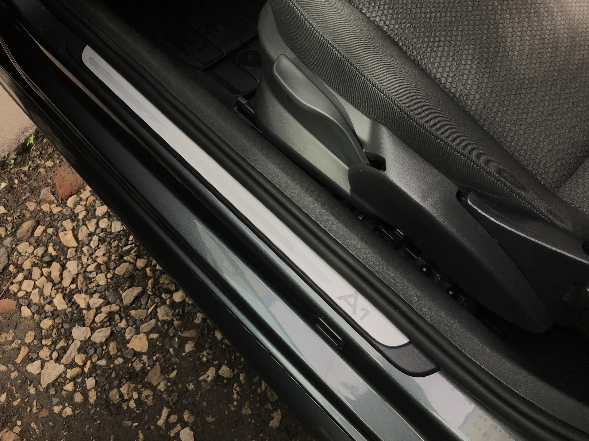 Течка сзади… — Lexus IS I, 2 л, 2002 года | своими руками | DRIVE2