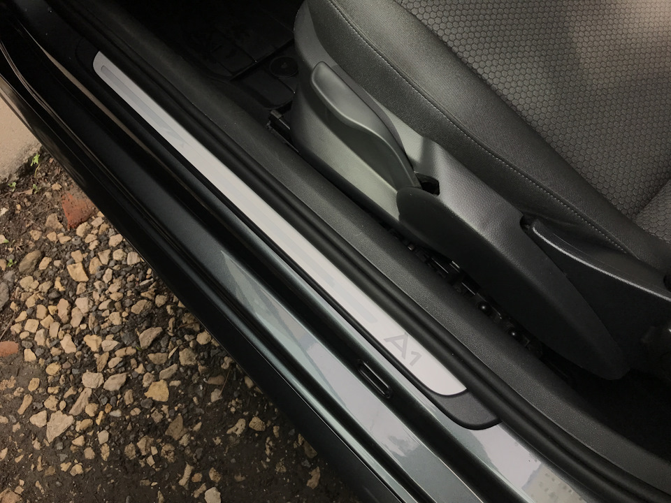 Течка сзади… — Lexus IS I, 2 л, 2002 года | своими руками | DRIVE2