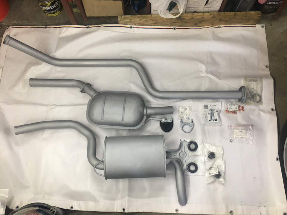 136. Система выпуска ОГ для OM601 на W201 — Mercedes-Benz 190 (W201), 2 ...