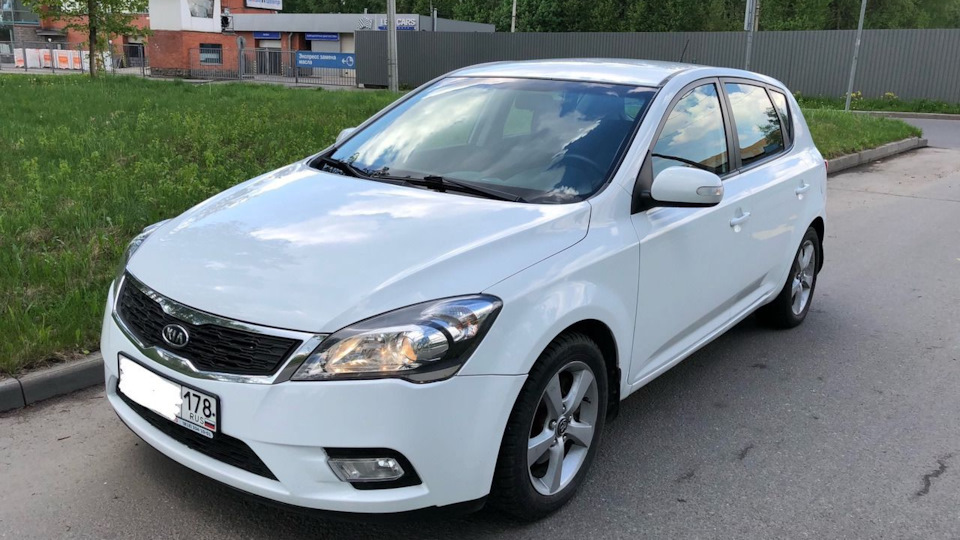 KIA Ceed (1G) 1.6 бензиновый 2010 | на DRIVE2