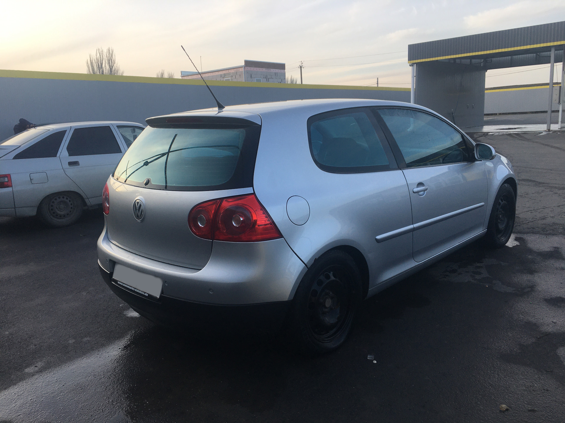 Suntek HP 50 blue — Volkswagen Golf Mk5, 1,4 л, 2006 года | стайлинг ...