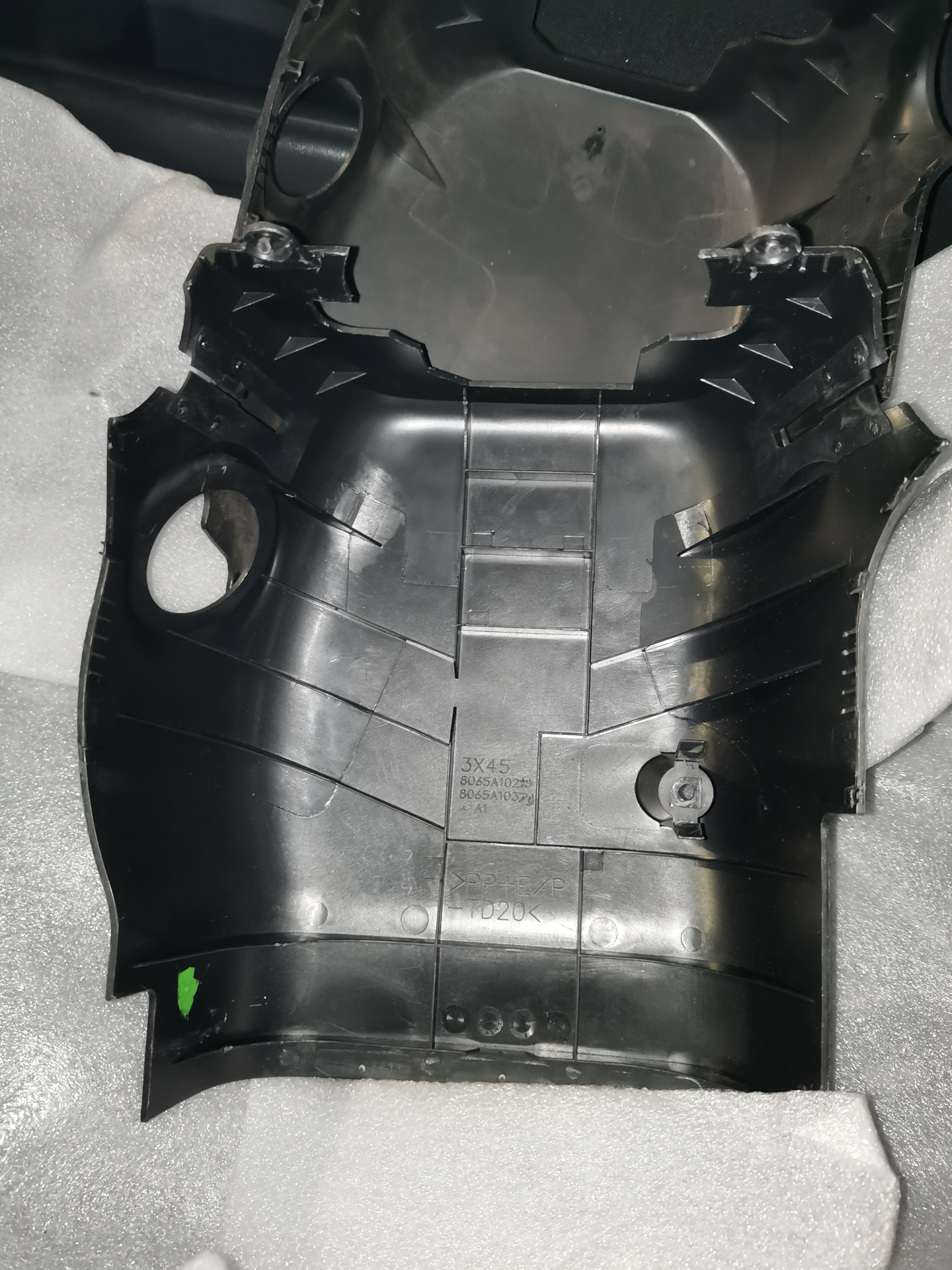 Подрулевые лепестки — Mitsubishi Outlander (3G), 2 л, 2012 года ...