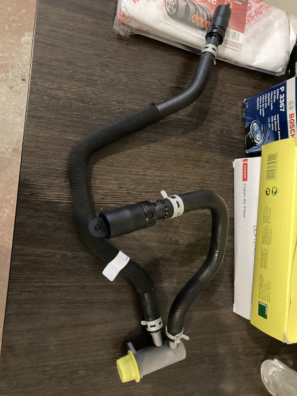 Потеют трубки маслофильтра — Land Rover Range Rover Sport (1G), 4,2 л ...