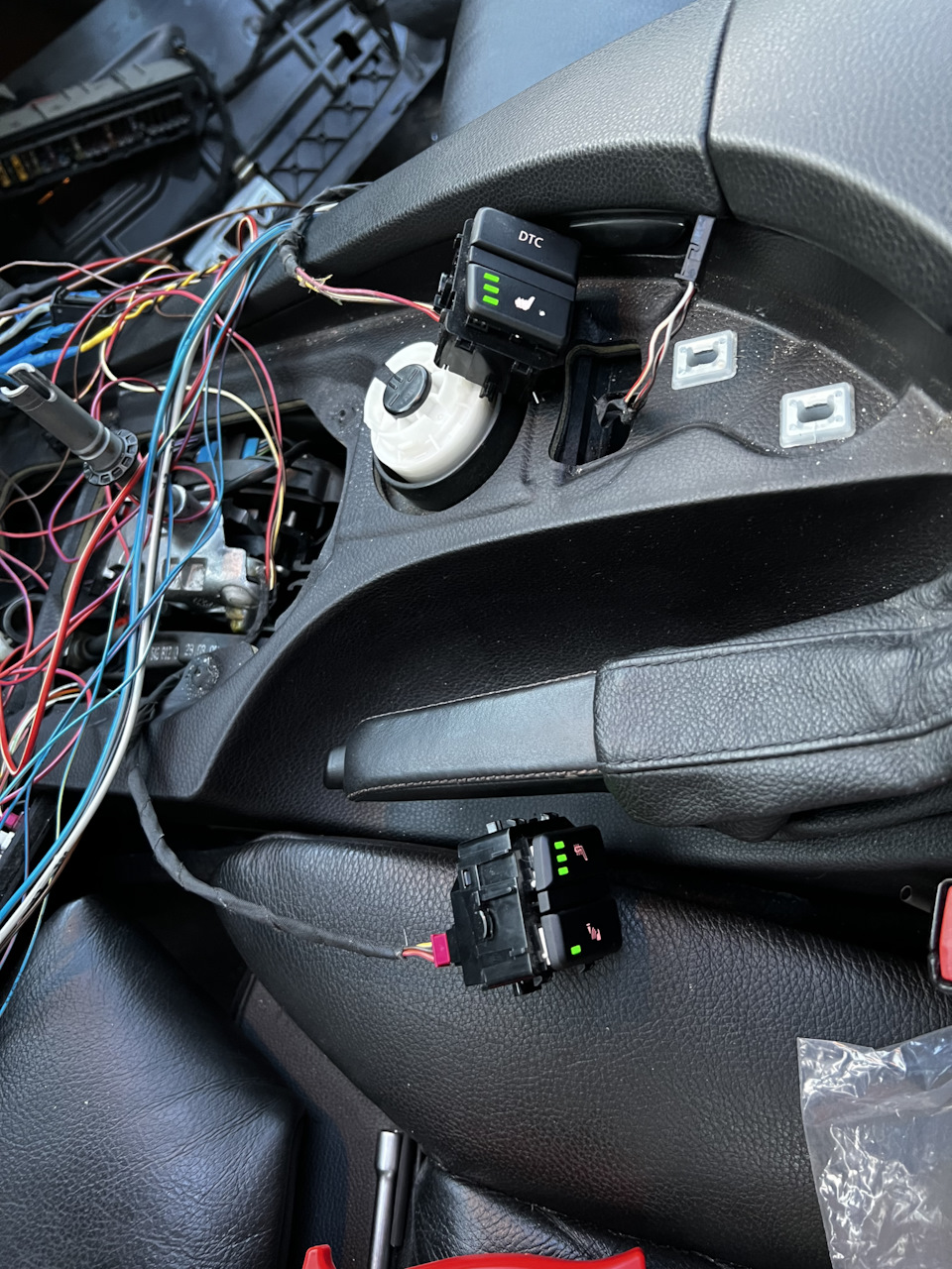 Замена дорест SZM на рестайлинг — BMW 5 series (E60), 3 л, 2005 года ...