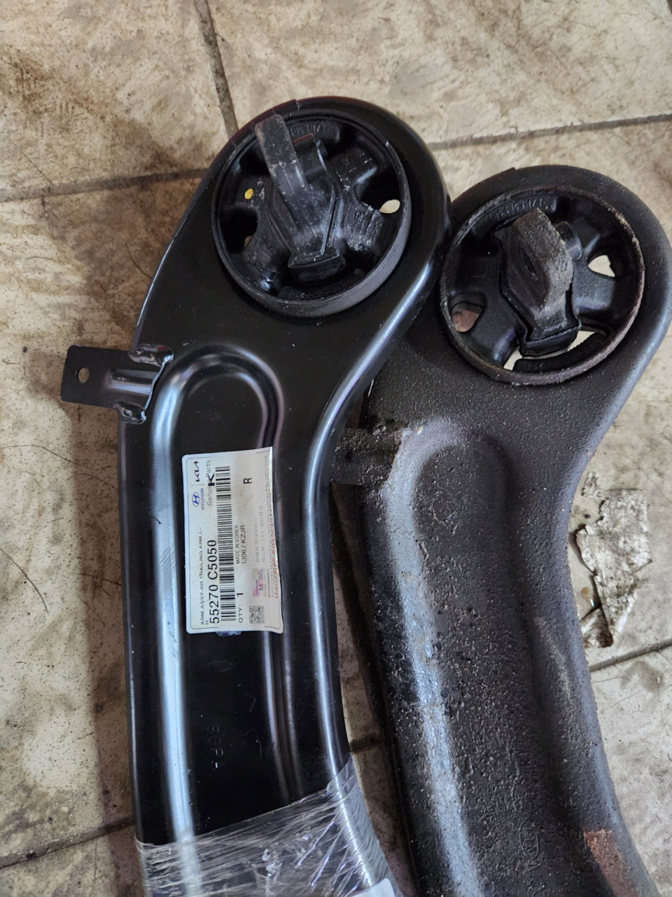 3. Замена продольных рычагов + развальных — KIA Sorento (3G), 2,2 л ...