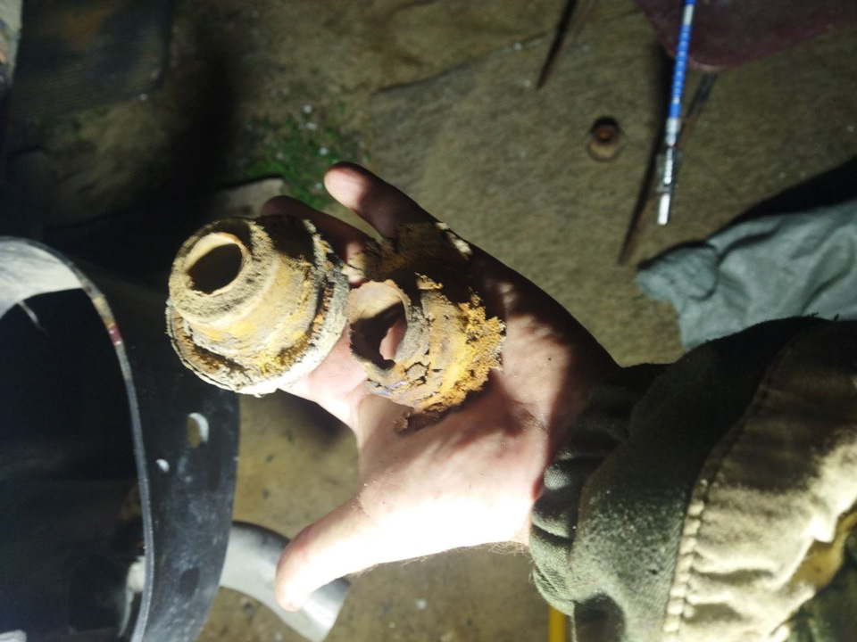 Подушки — УАЗ 315195 Hunter, 2,7 л, 2004 года | своими руками | DRIVE2