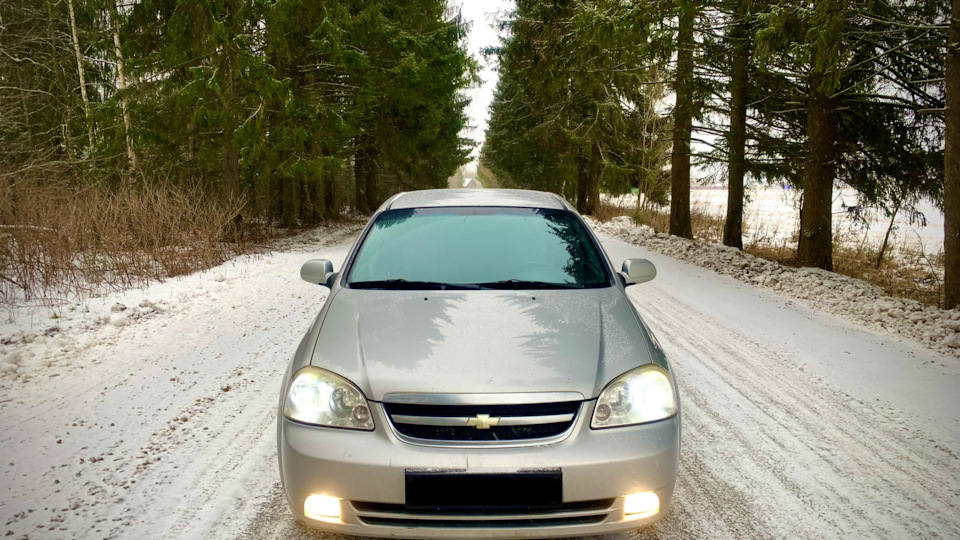 Клапанная крышка UXCLENT — Chevrolet Lacetti Sedan, 1,4 л, 2008 года ...