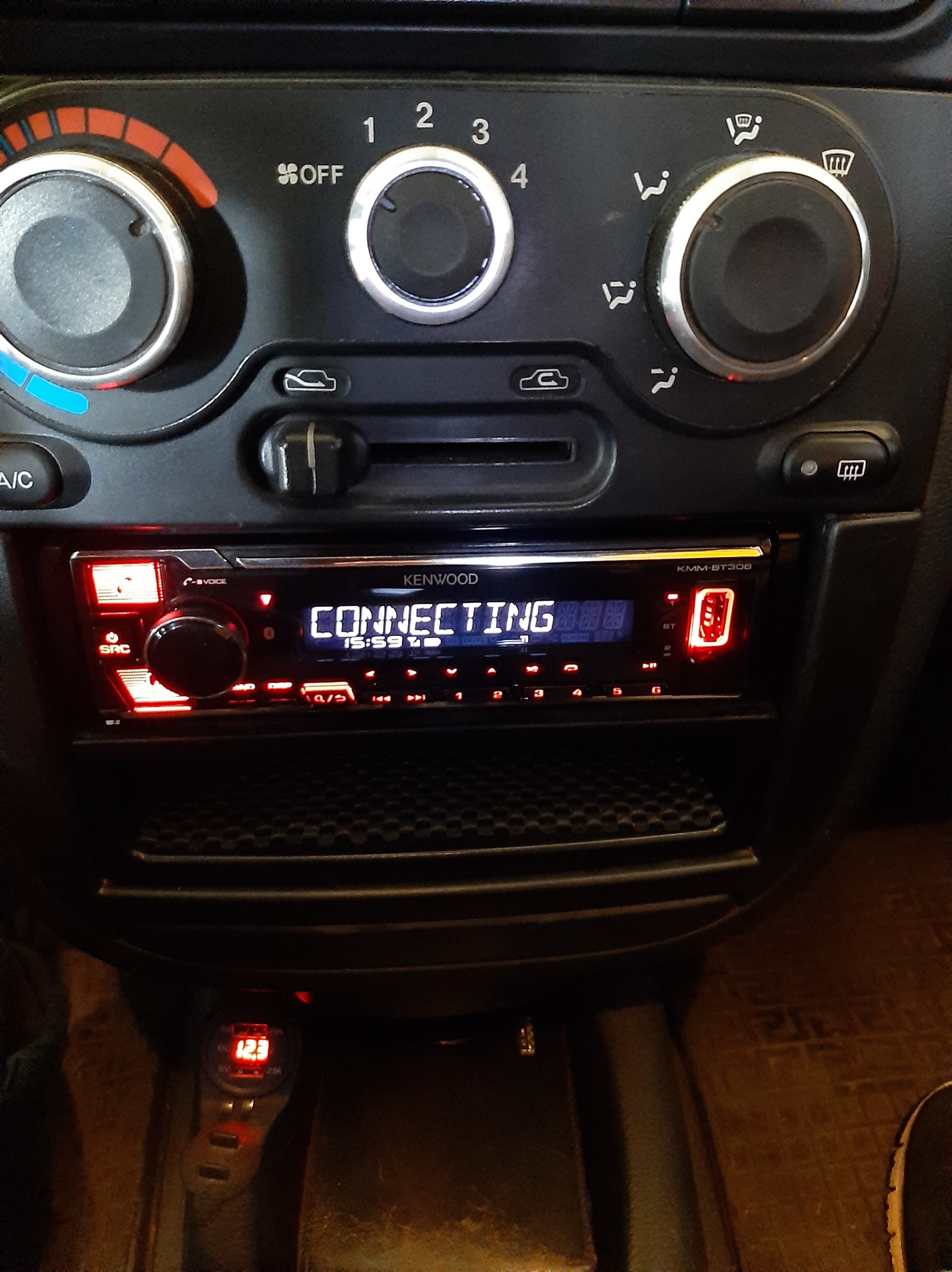 Магнитола. — Daewoo Lanos, 1,6 л, 2003 года | автозвук | DRIVE2