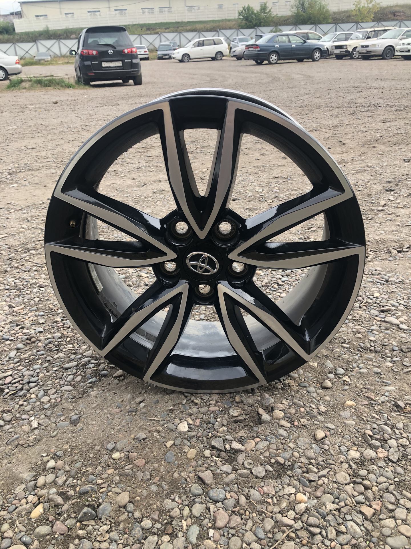 Диски эксклюзив — Toyota Camry (XV50), 2 л, 2015 года | стайлинг | DRIVE2