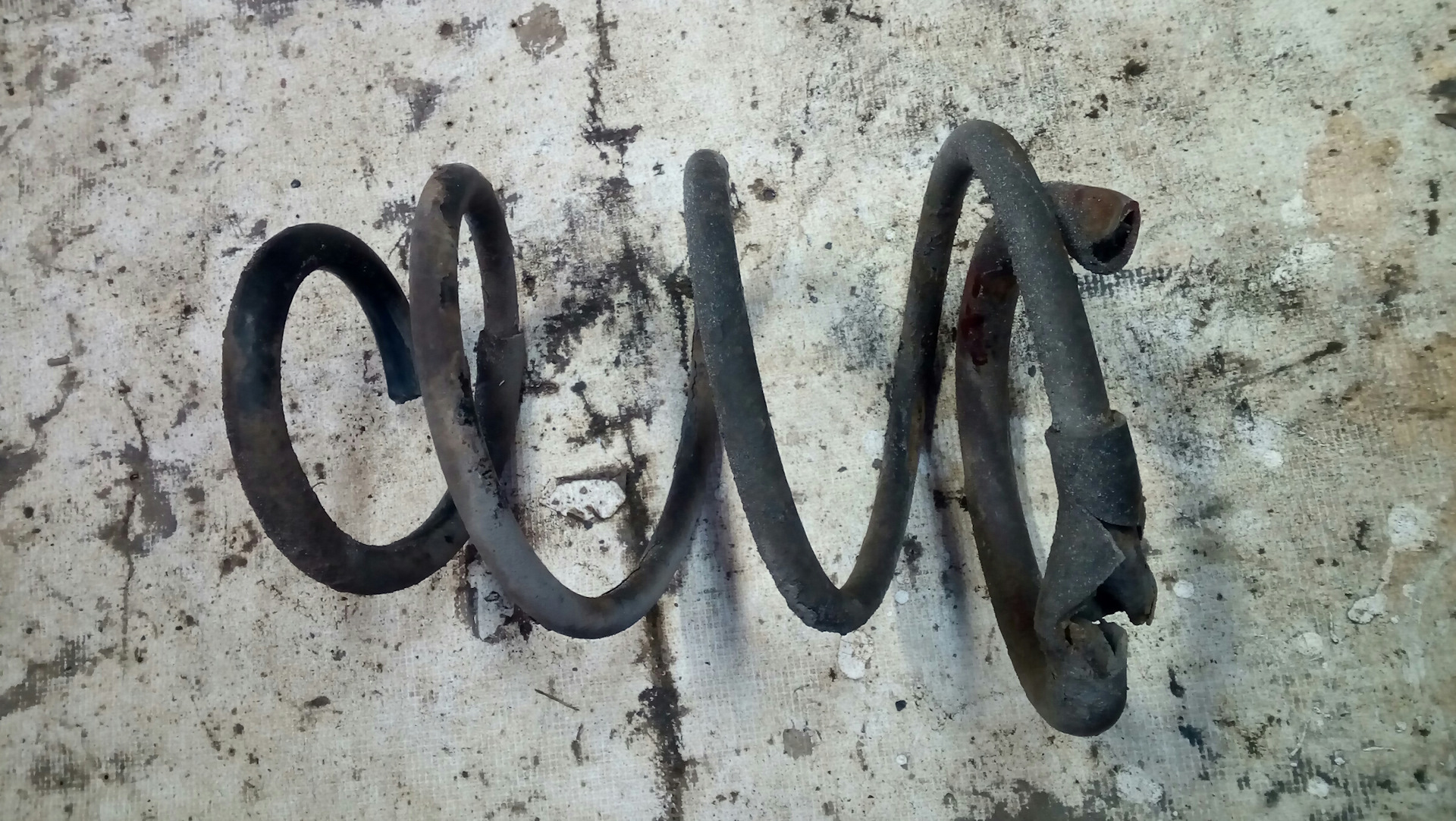 Замена передних пружин — Toyota Avensis II, 2,4 л, 2006 года | поломка ...