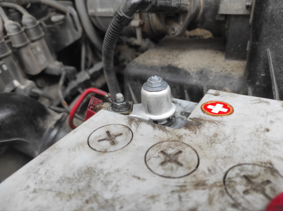 Замена клеммы + на АКБ — KIA Spectra, 1,6 л., 2008 года | своими руками ...