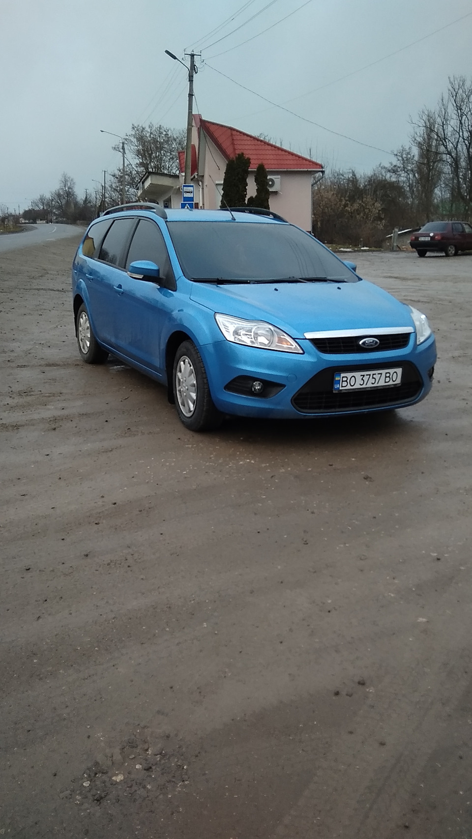 Тонировка в бункер — Ford Focus Wagon II, 1,6 л, 2010 года | тюнинг ...