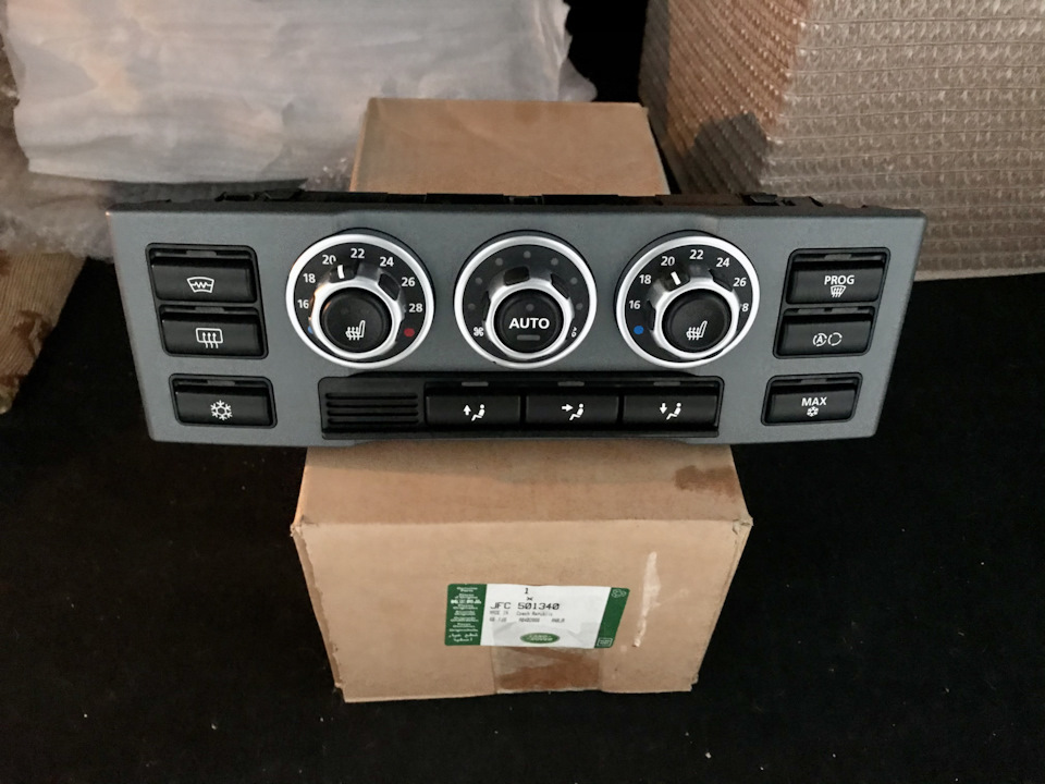 Блок управления климат-контроля — Land Rover Range Rover (3G), 4,2 л ...