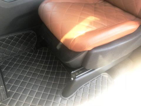 A46391117379051 Накладка сидения Mercedes | Запчасти на DRIVE2