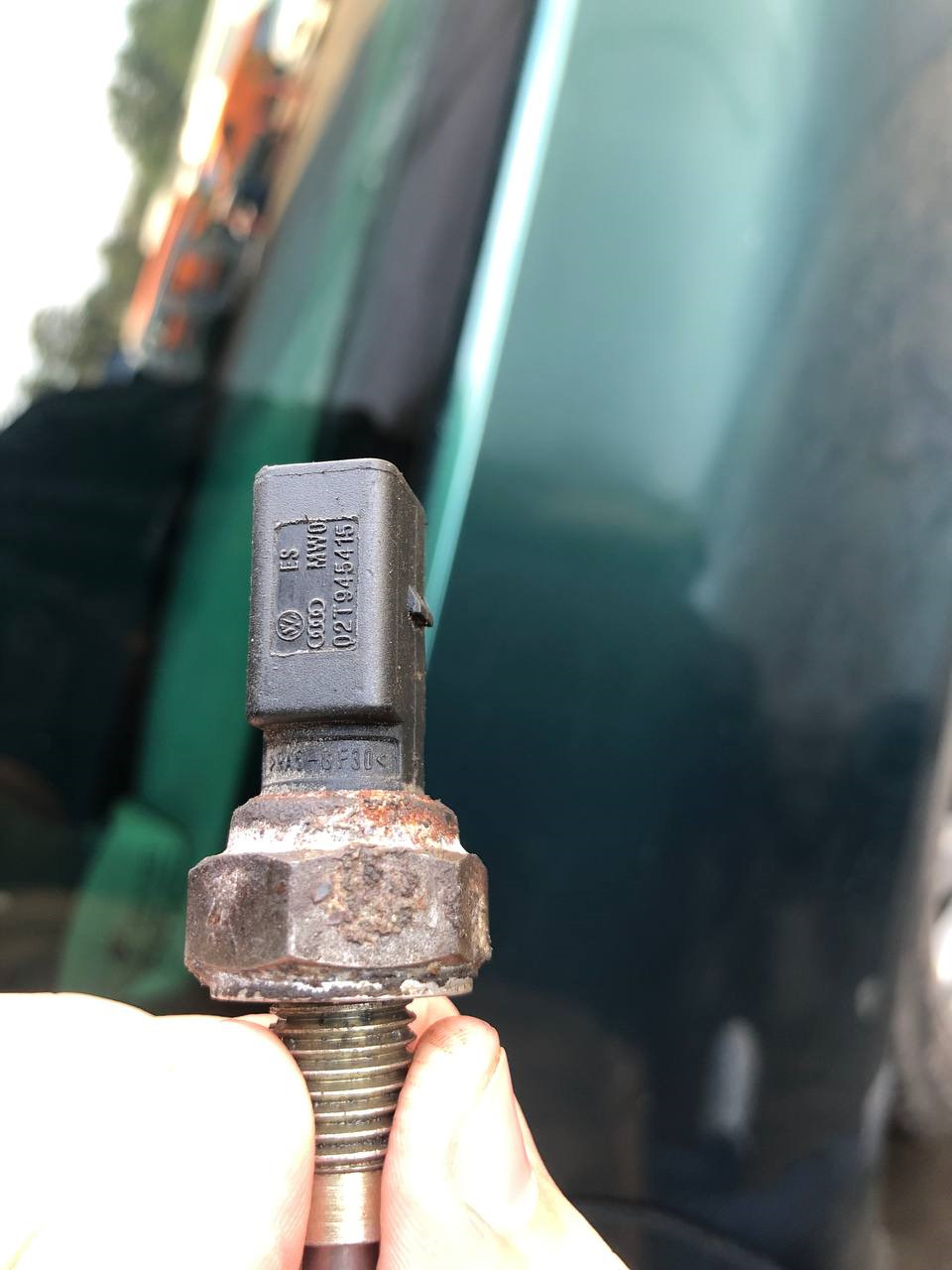 Ремонт выключателя фар заднего хода — Volkswagen Sharan (1G), 1,9 л ...