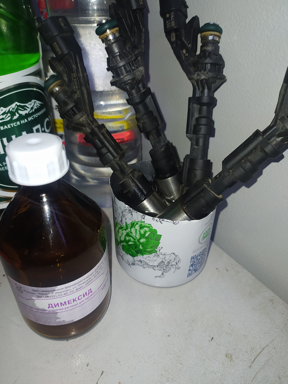 Замена прокладки клапанной крышки КУГА 1,6 (+димексид форсы + свечи ...