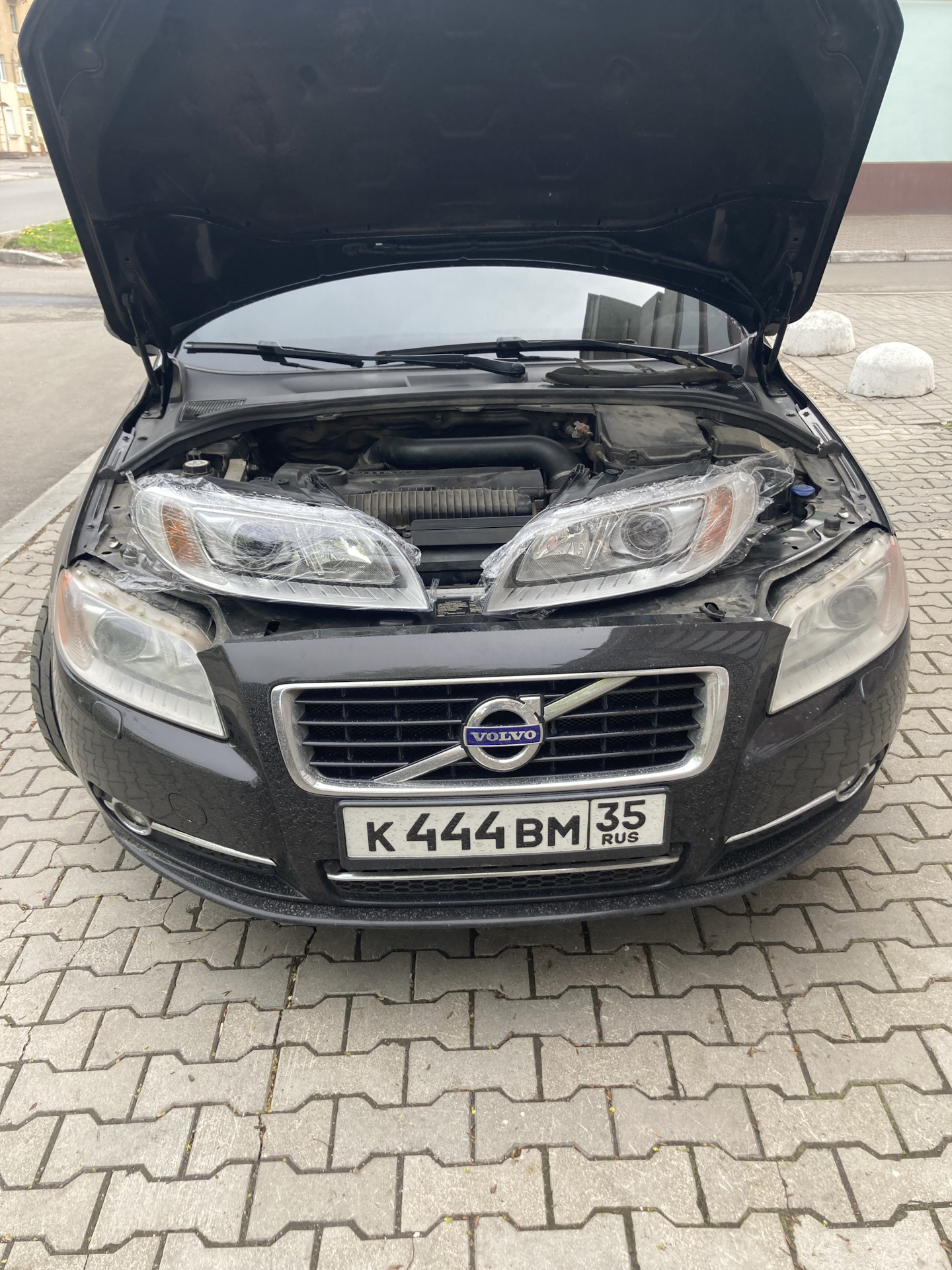 Адаптивные фары Bi-LED — Volvo S80 (2G), 2,5 л, 2012 года | просто так ...