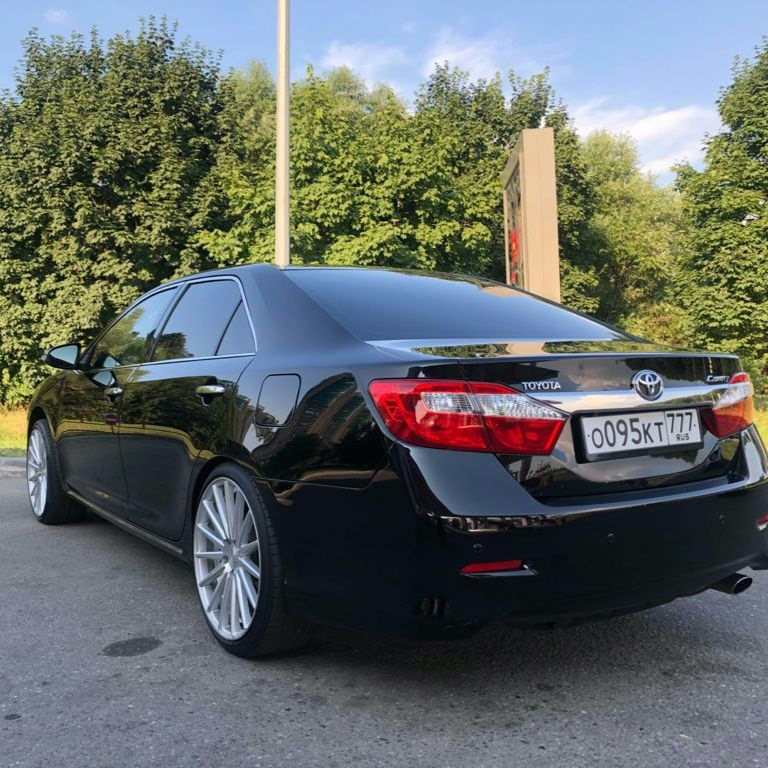 Диски Vossen VFS-2 R20 оригинал — Toyota Camry (XV50), 2,5 л, 2012 года ...