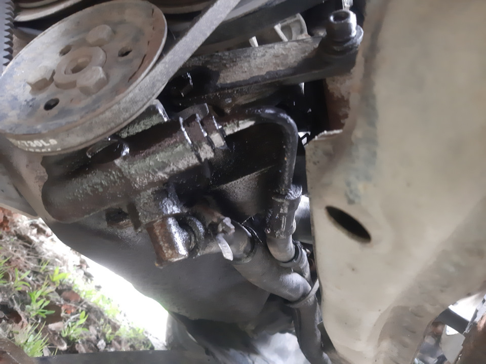 Ремень Гур и генератора, — Volkswagen Passat B3, 2 л, 1991 года ...