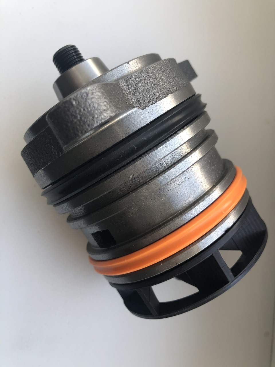 Замена помпы DOLZ A258 — Volkswagen Multivan (T5), 2,5 л, 2006 года ...