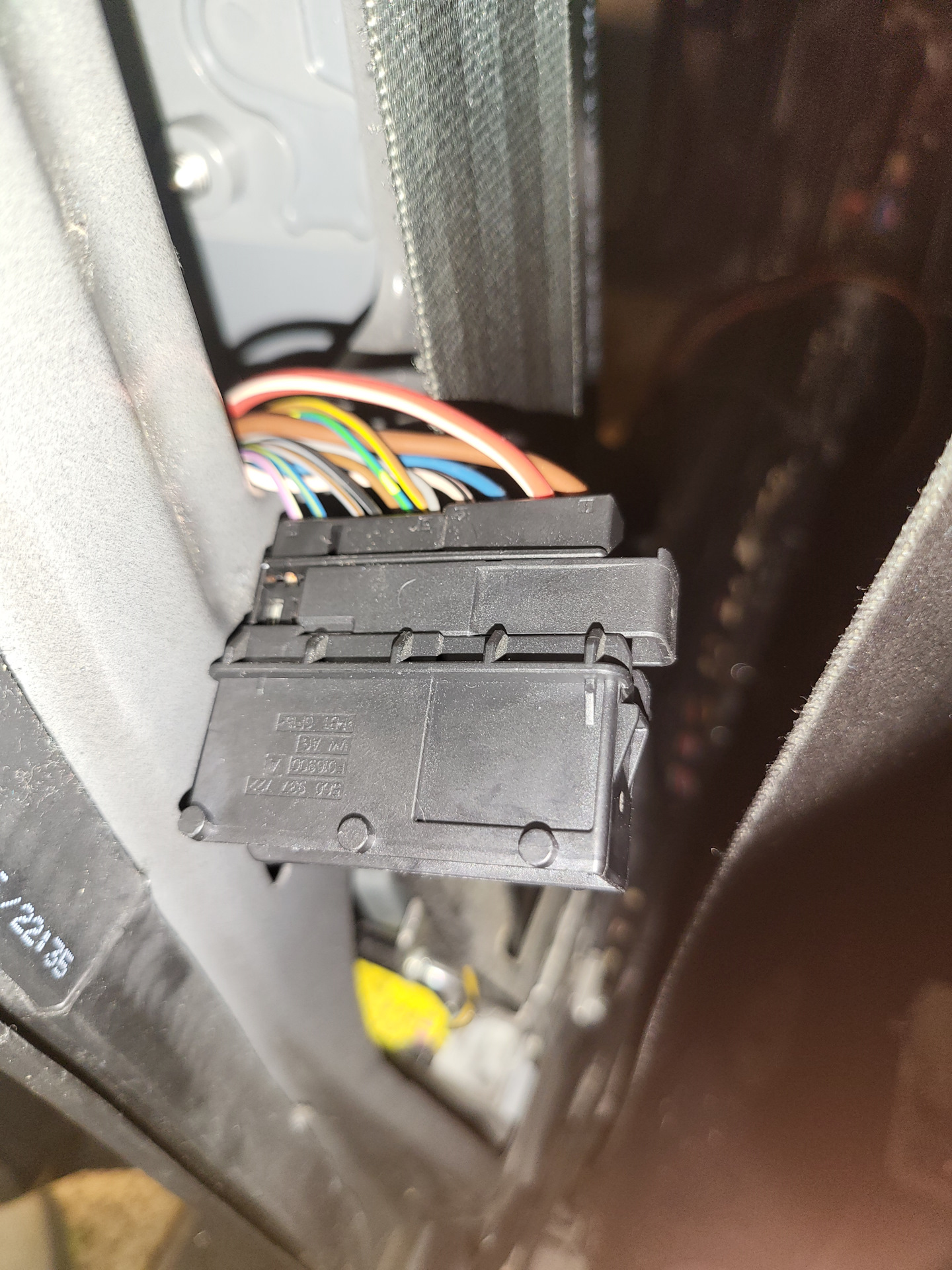 Golf 7 какие пины используются в дверных проёмах . — Volkswagen Golf ...