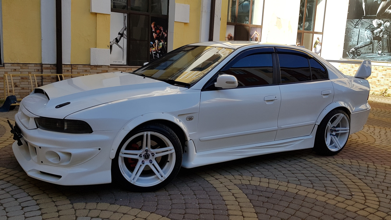 Mitsubishi Galant VR-4 2.5 бензиновый 1996 | •†ĶøфēúĤ†•™ на DRIVE2