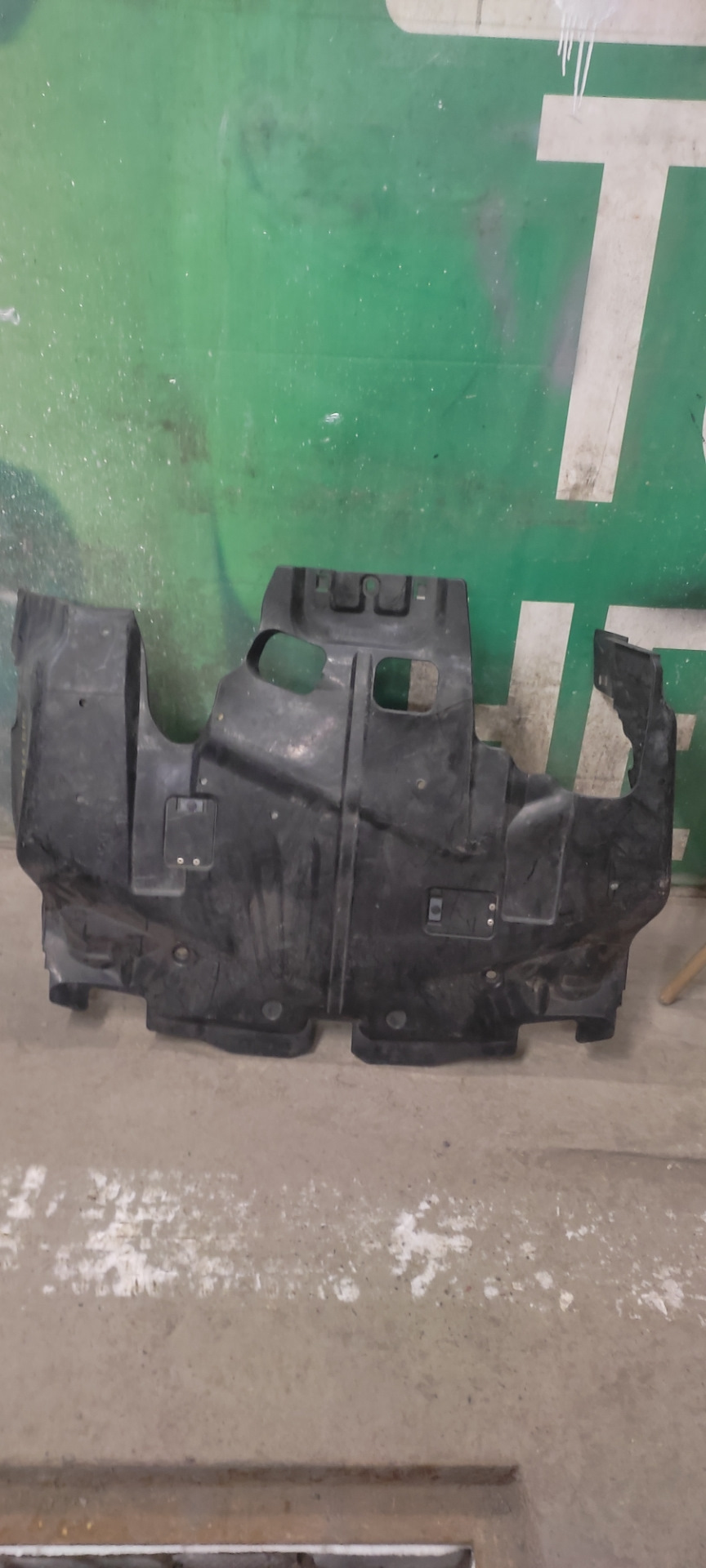 №2: Патрубок радиатора и защита — Subaru Legacy (BL/BP), 2 л, 2003 года ...