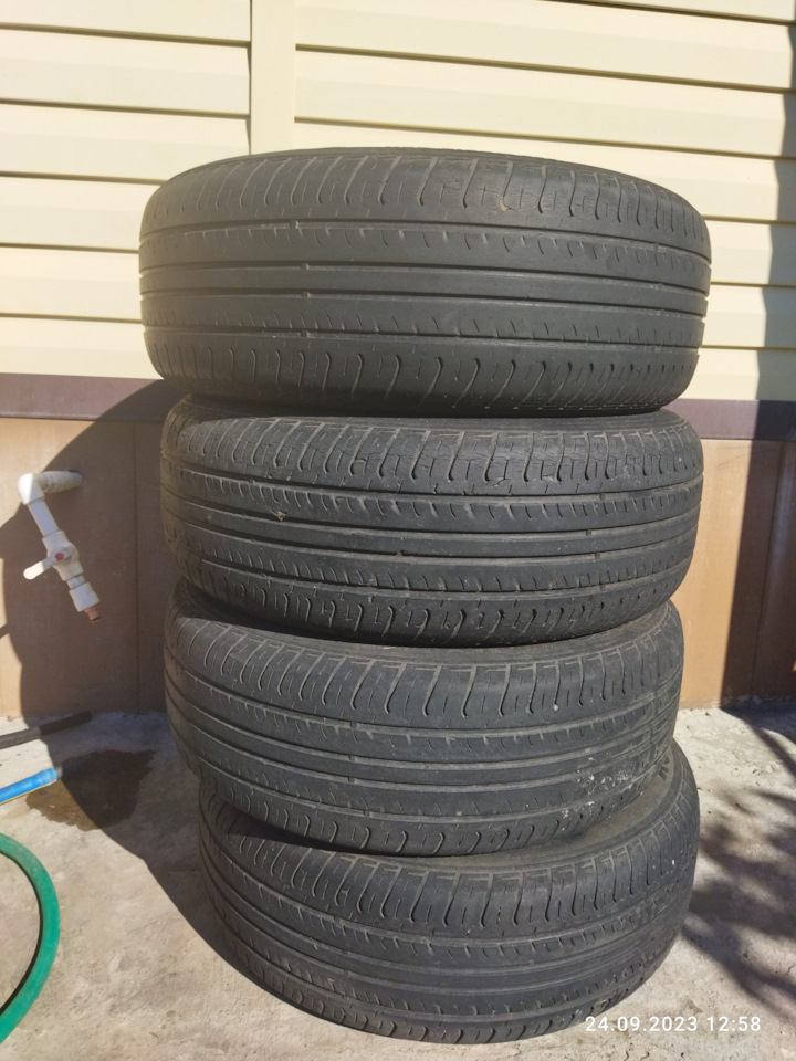 Шины летние Hankook 225/60 R17 на Hyundai ix35, KIA Sportage (4G ...