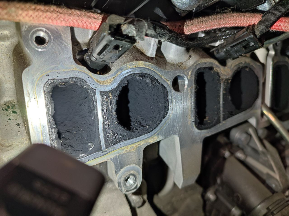 Чистка впуска, радиатора EGR — BMW X3 (G01), 2 л, 2019 года | визит на ...