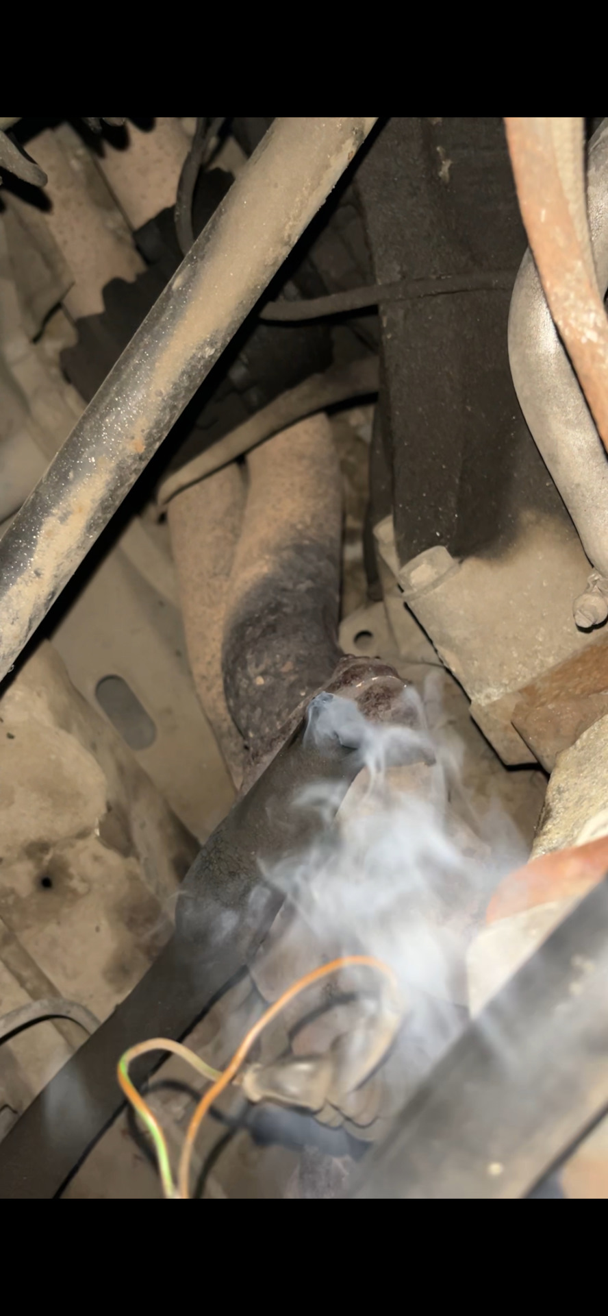 Задымил — Audi 100 (C3), 2,3 л, 1986 года | поломка | DRIVE2