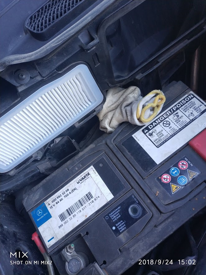 Аккумулятор для мерса) — Mercedes-Benz C-Class (W204), 1,8 л, 2008 года ...