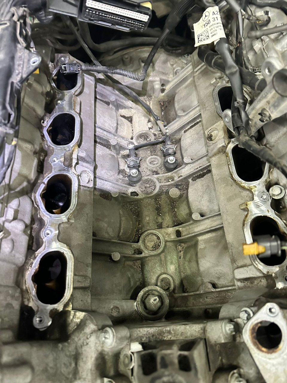 14 M273 5.5 вихревые заслонки — Mercedes-Benz E-Class (W212), 5,5 л ...