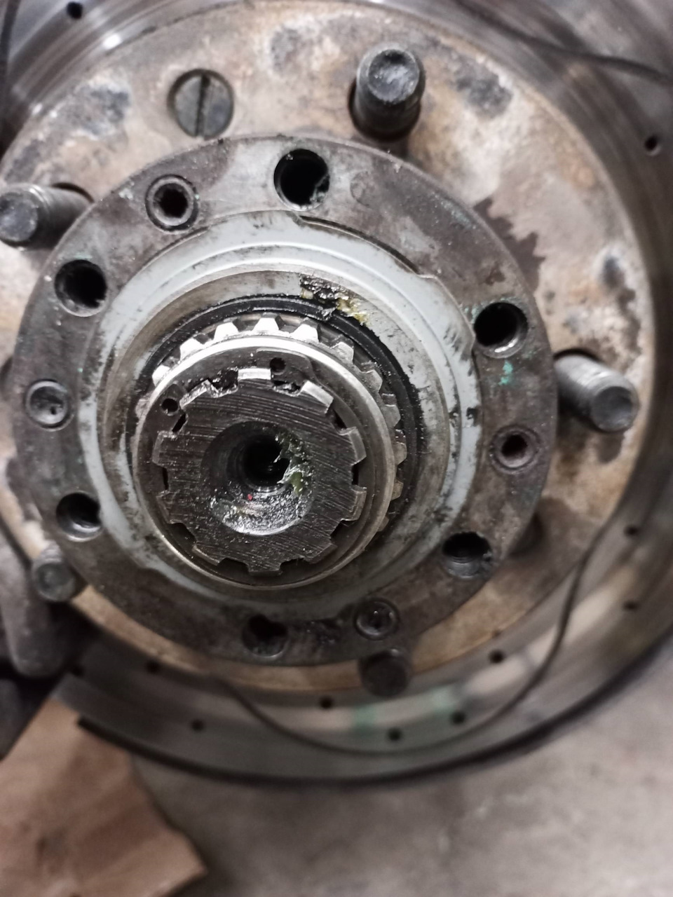 Часть 1. Мост Профи или Патриот с 2019г., какие дорогие сальники:) — УАЗ Patriot, 2,7 л, 2019 ...