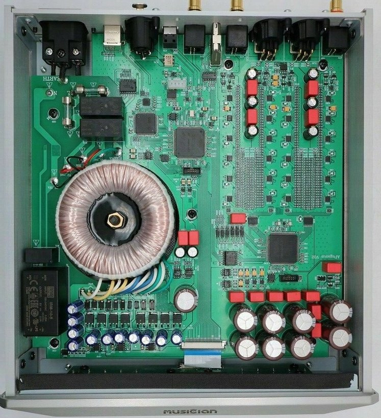 Господа из Москвы, у кого есть желание послушать хорошо апгрэйженный SQTech Matrix R2R ? И ...